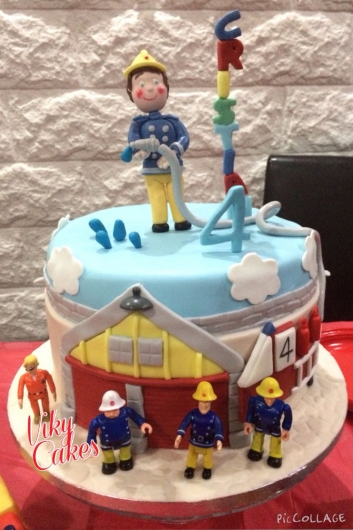 gâteau de sam le pompier avec leur caserne et différents motifs - 28/06 ...